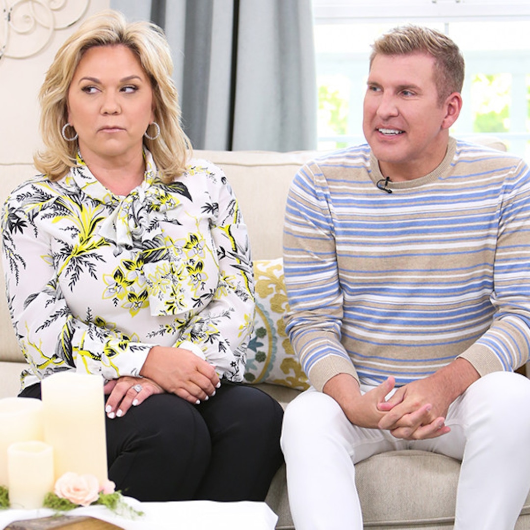 Todd Chrisley Shares First Photo With Wife Julie Since Indictment E Online Uk